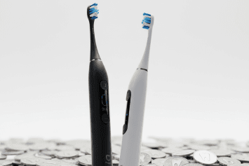 The Link Between Smart Brushing and Whiter Teeth